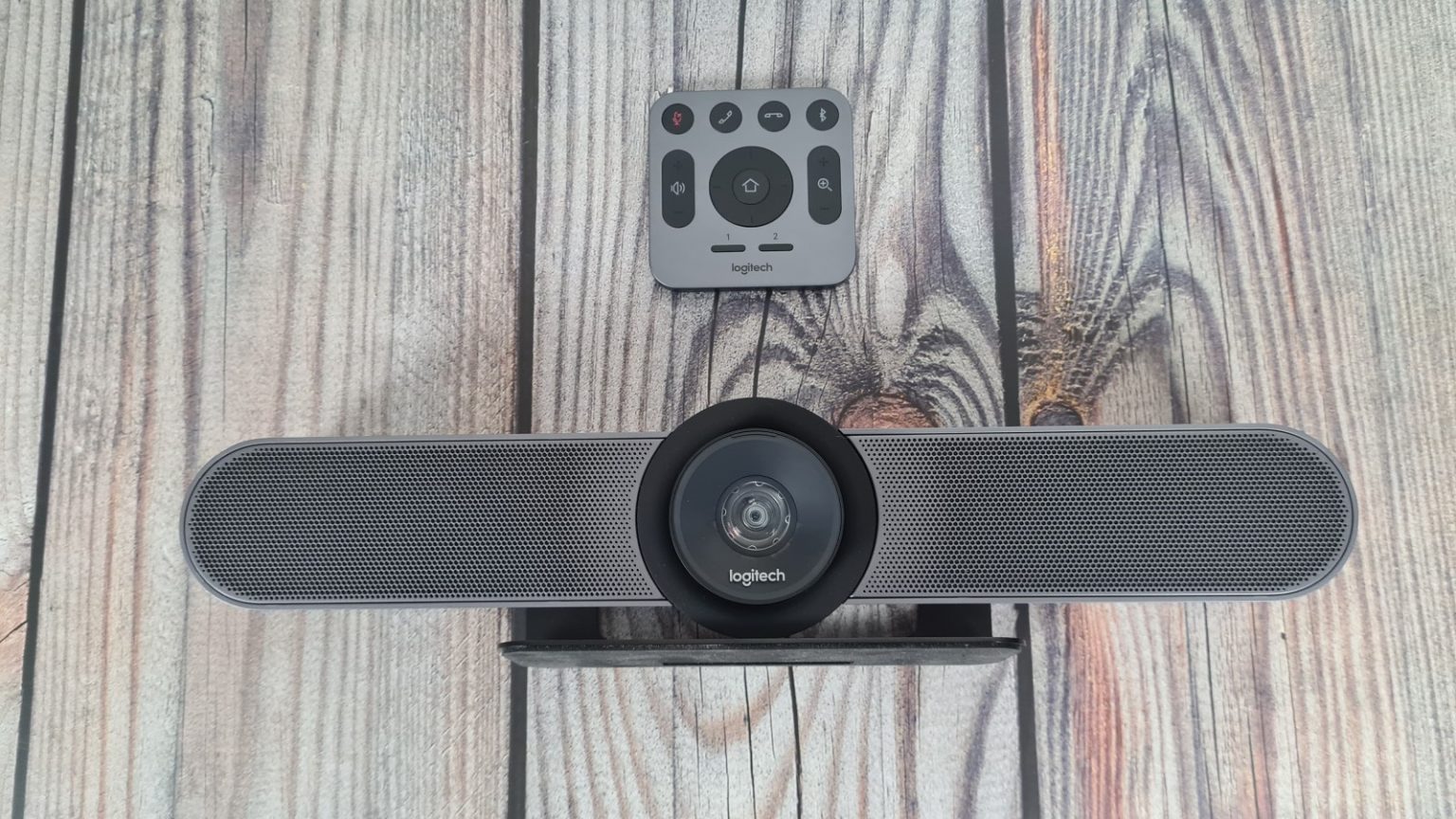 Logitech MeetUp review: Group video conferencing made simple - Gearburn